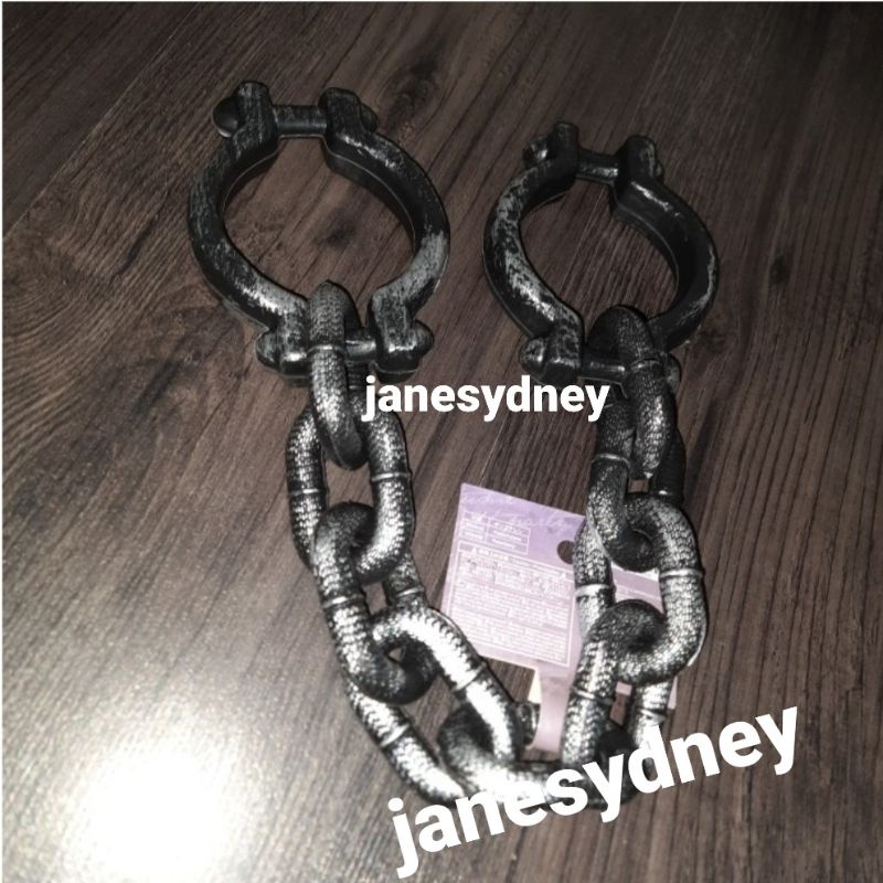 Jual Halloween Handcuffs Sinister Surgery Wrist Shackles on Chains ...