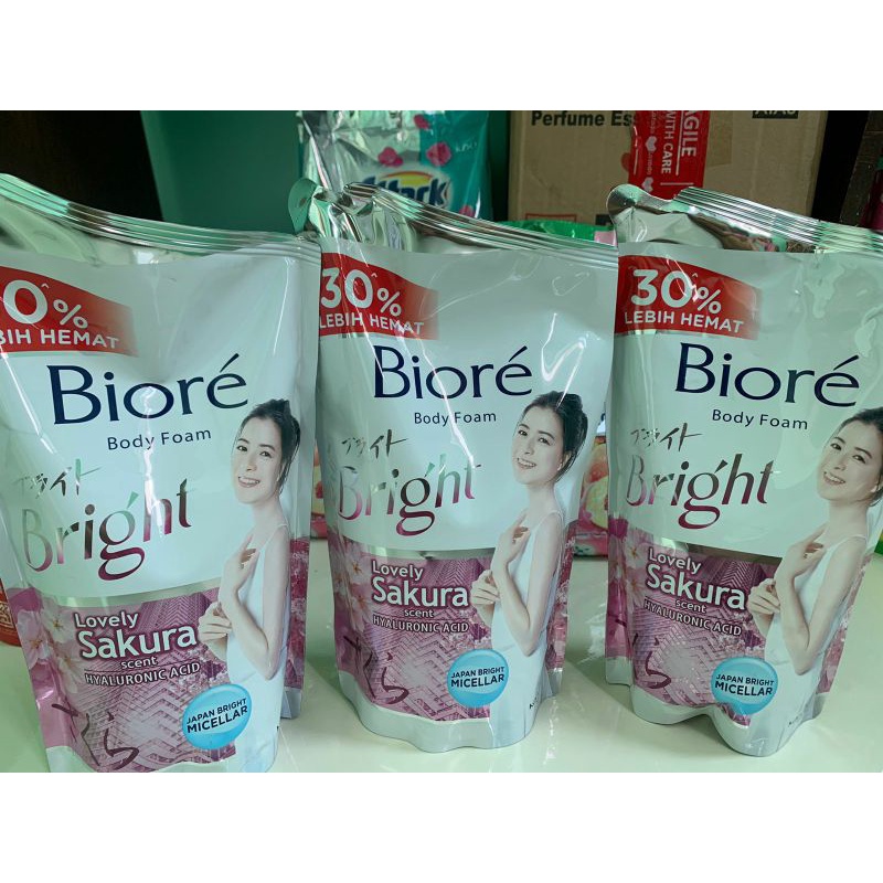 Jual Biore Sakura 800ml | Shopee Indonesia