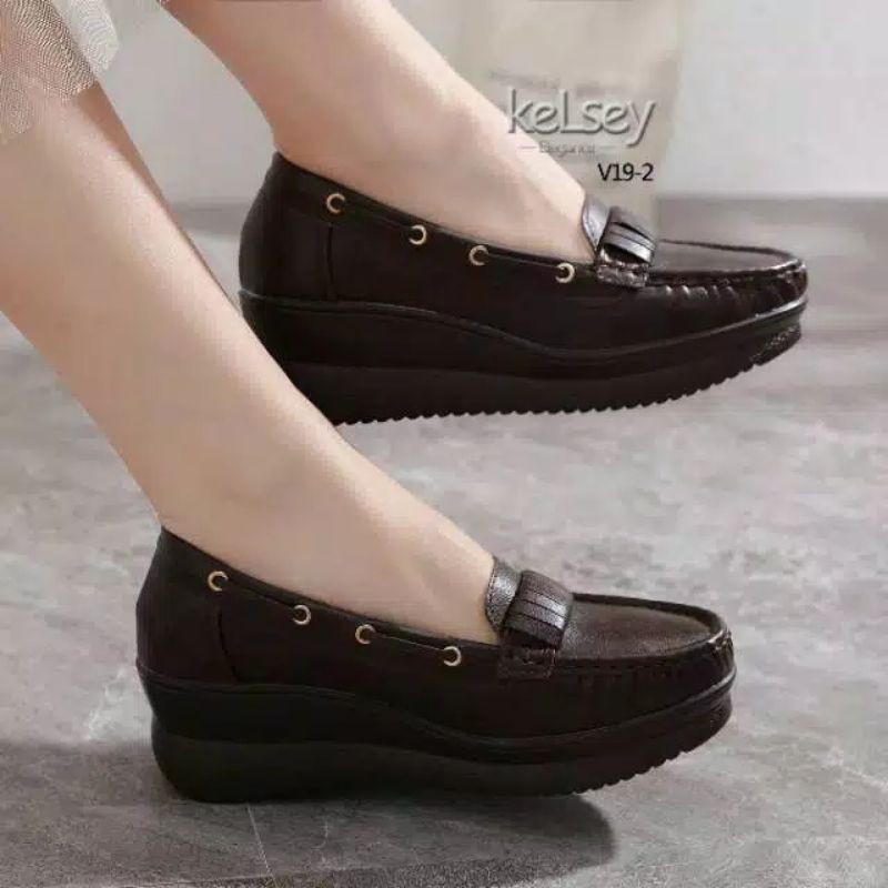 Jual sepatu KELSEY no 39 Coklat | Shopee Indonesia