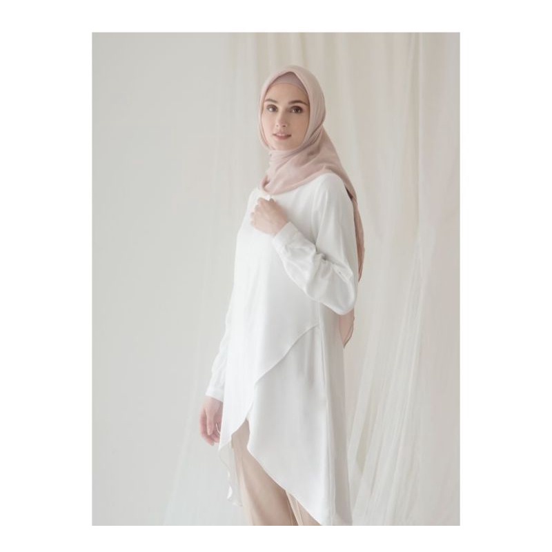 Jual Aska Label Offwhite Karuna M | Shopee Indonesia