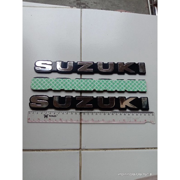 Jual emblem tulisan suzuki katana depan | Shopee Indonesia