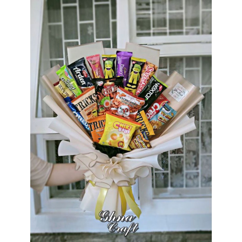 Jual Snack Bouquet Jumbo Buket Jajanan Premium Hadiah Ulang Tahun ...
