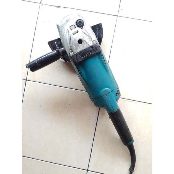 Jual MESIN GERINDA MAKITA 7 INCH GA7020 SECOND NORMAL ORIGINAL | Shopee ...