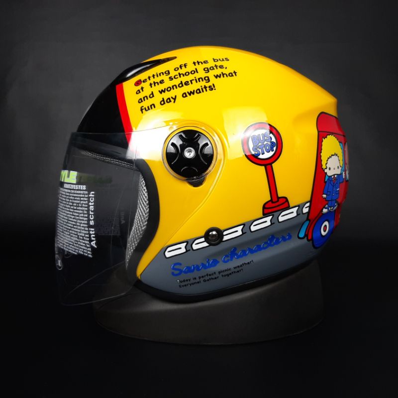Jual HELM BMC MILAN SANRIO MIX YELLOW HALF FACE BMC | Shopee Indonesia