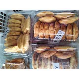 Jual bolu kering makanan jadul cemilan instant bolu ikan bolu kering ...