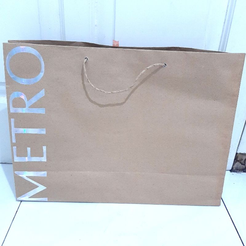 Jual PAPERBAG METRO | Shopee Indonesia