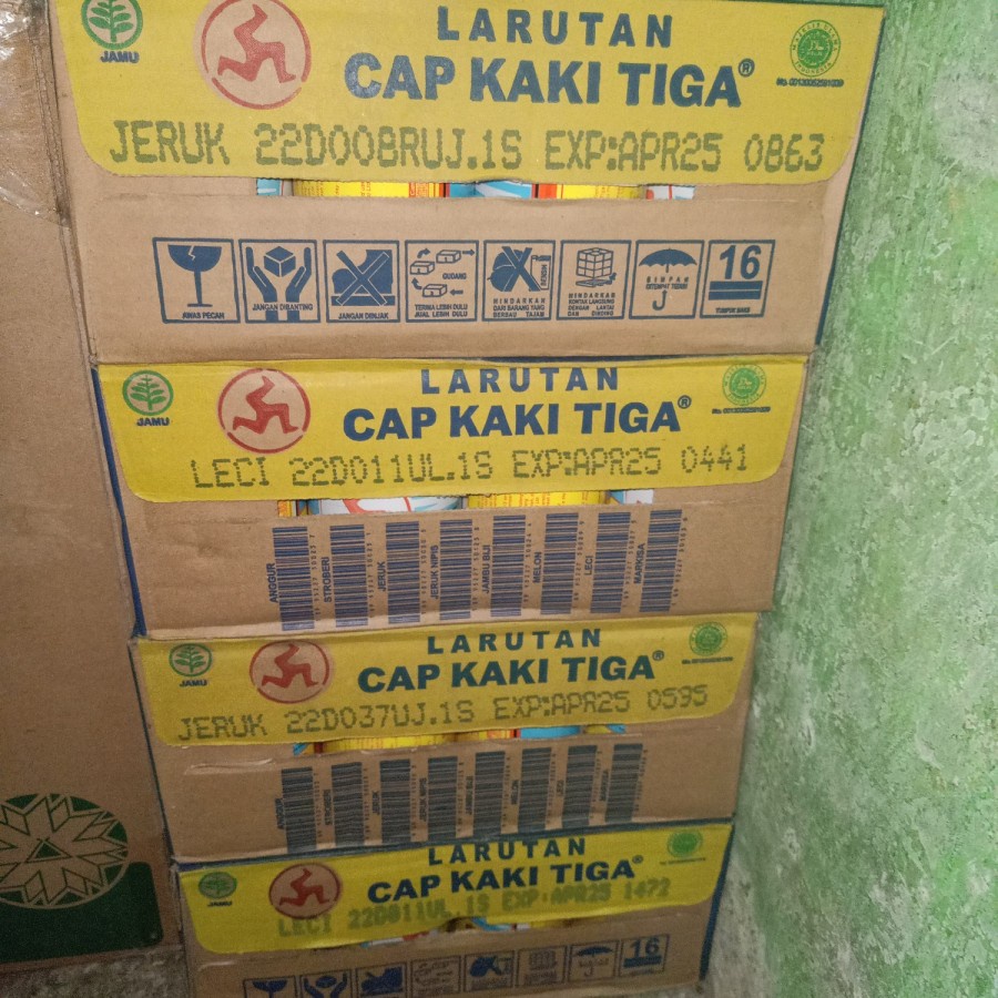 Jual 1 dus larutan cap kaki tiga isi 24 pcs | Shopee Indonesia