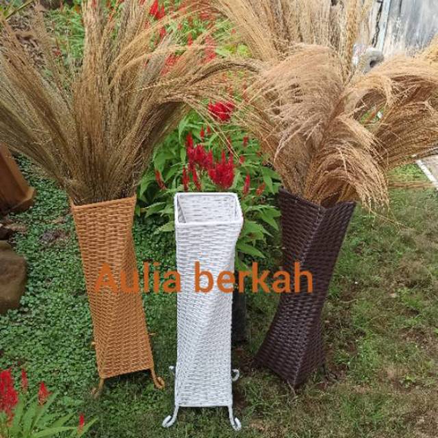 Jual Vas Bunga Rotan Sintesis 65cm/Vas Bunga Ulir Sintetis | Shopee ...