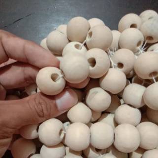 Jual Manik Kayu Natural 2 cm | wooden beads | Shopee Indonesia