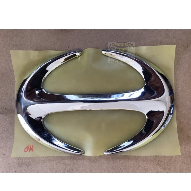 Jual Logo depan toyota Hino Dutro Indonesia|Shopee Indonesia