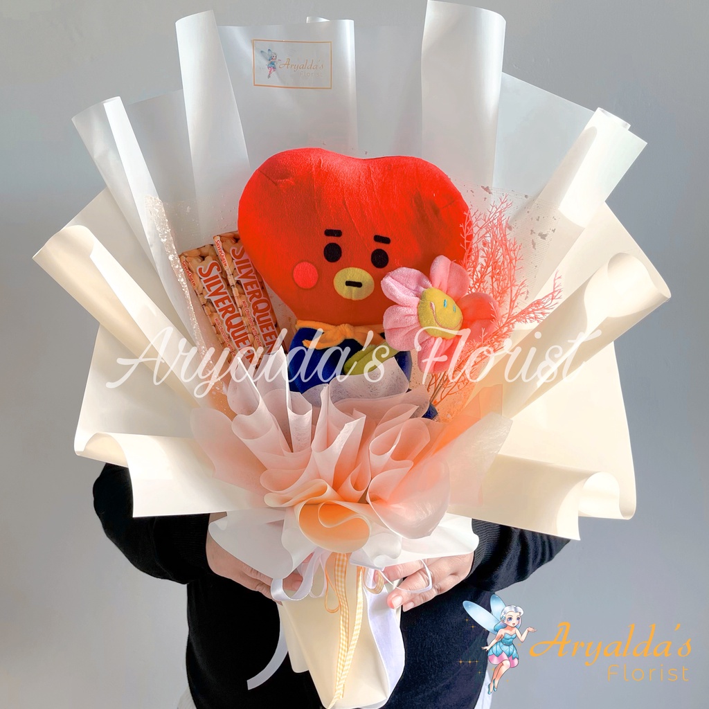 Jual BT21 Tata Silverqueen Flower Bouquet Korean Style | Buket Cokelat ...