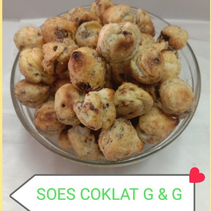 Jual Soes coklat g&g/soes enak/soes gurih /cemilan soes/cemilan coklat ...