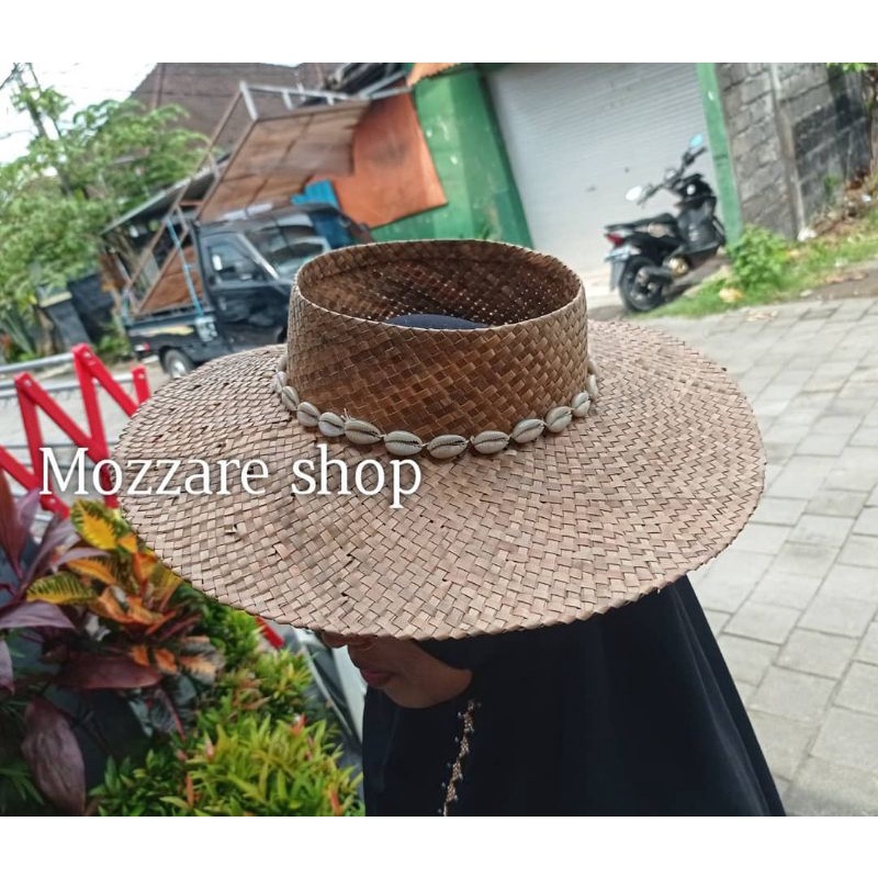 Jual topi pantai lontar anyaman kerang khas bali | Shopee Indonesia
