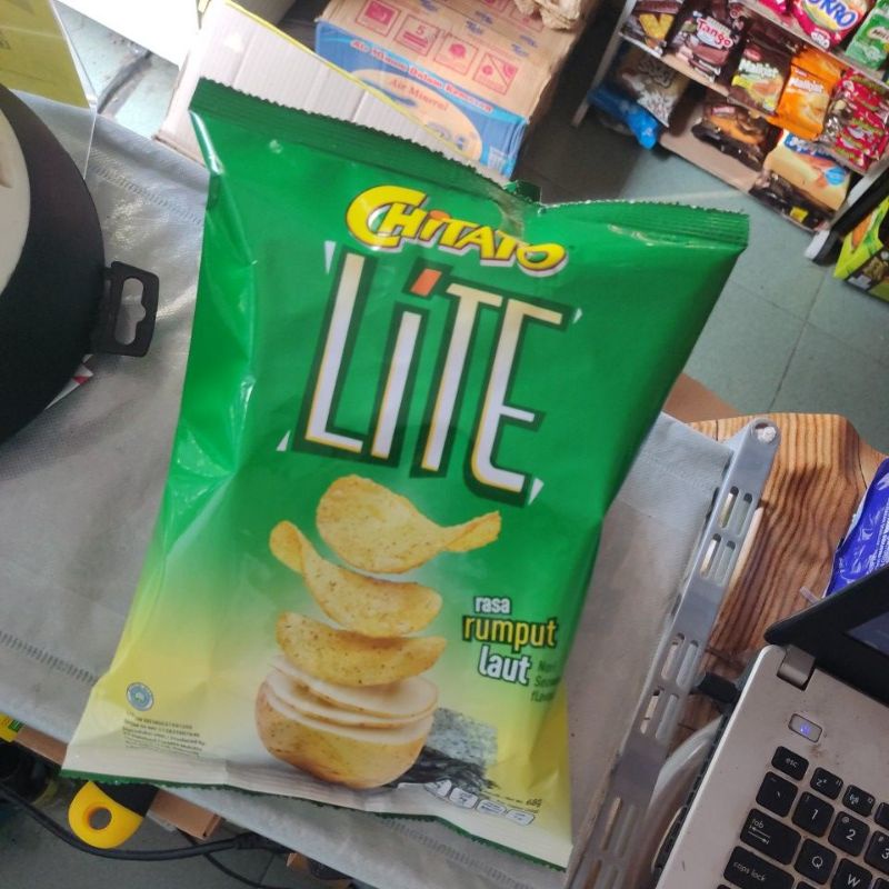 Jual Lays - Chitato lite 68g | Shopee Indonesia