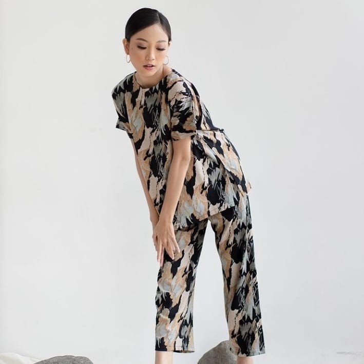 Harga Lira Terbaru Desember 2023 |BigGo Indonesia