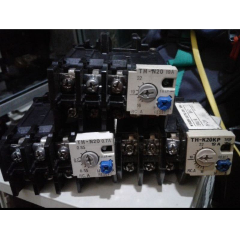 Jual TOR / Thermal Overload Relay THN20 / THN-20 / TH-N20 11A ...