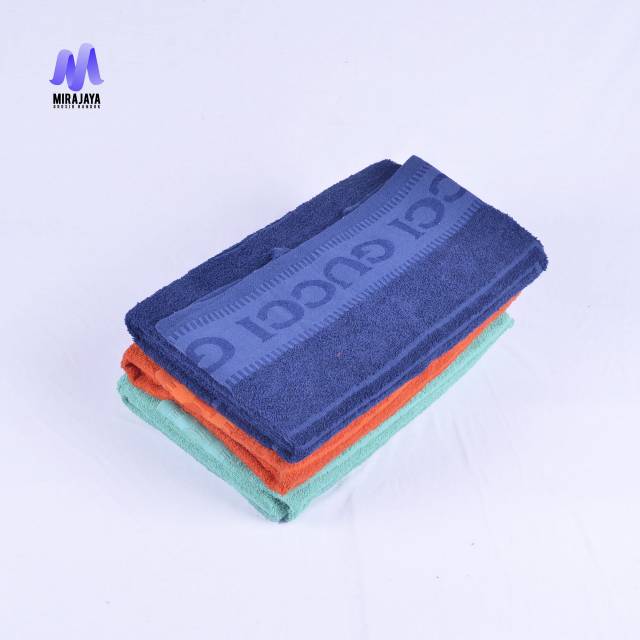 Jual Handuk Mandi Gucci Polos Tebal Halus Meresap Size 70x120cm ...