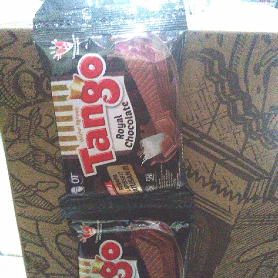 Jual Tango Wafer Royal Chocolate Renceng / 10 Pc [ 21 gr] | Shopee ...