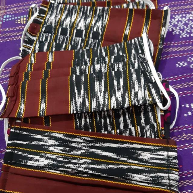 Jual MASKER KAIN UNIK MOTIF TOBU TOBU KHAS ETNIK BATAK | Shopee Indonesia
