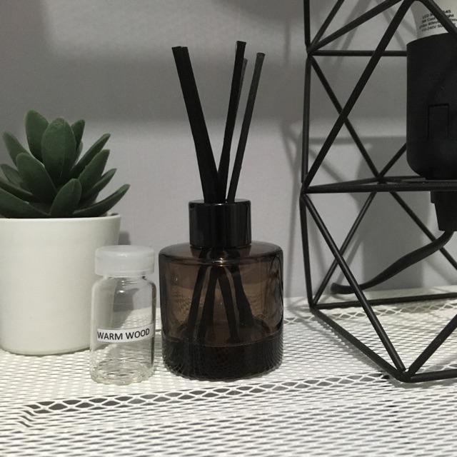 Botol Reed Diffuser Hitam Transparan 50mL | Shopee Indonesia