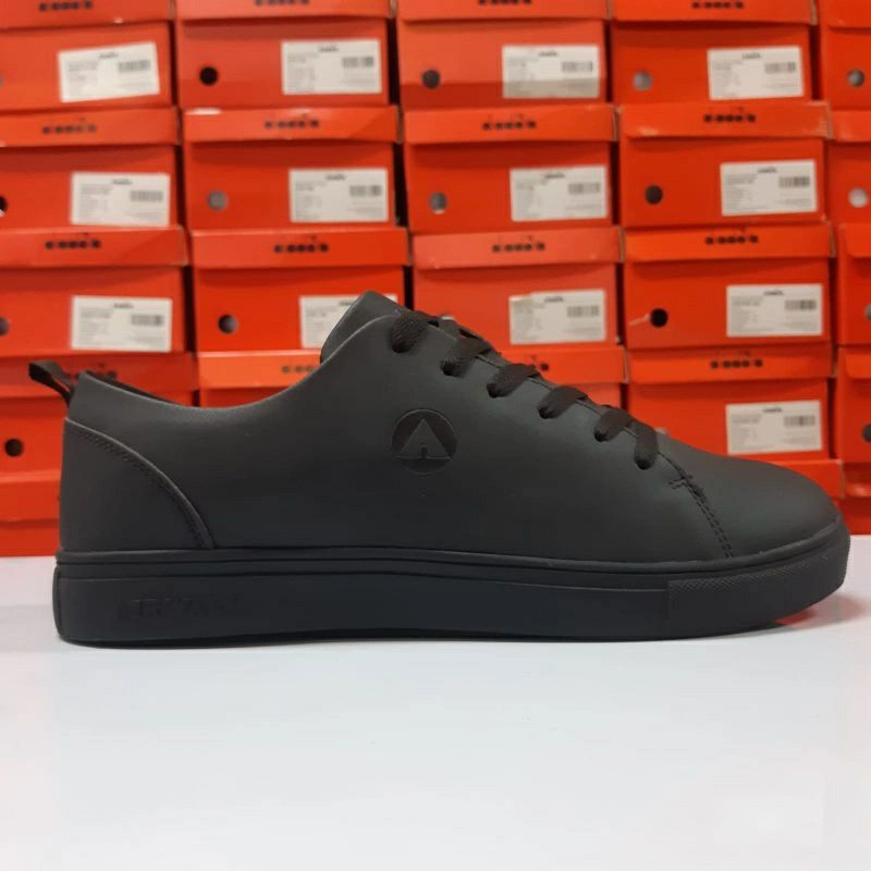 Jual SEPATU KERJA PRIA AIRWALK MYLES HITAM FULL MONOBLACK ORIGINAL 100% TERBARU KEKINIAN MURAH ...