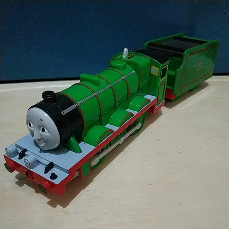 Jual Takara Tomy Plarail Thomas and Friends Henry Mainan Kereta Api Indonesia|Shopee Indonesia
