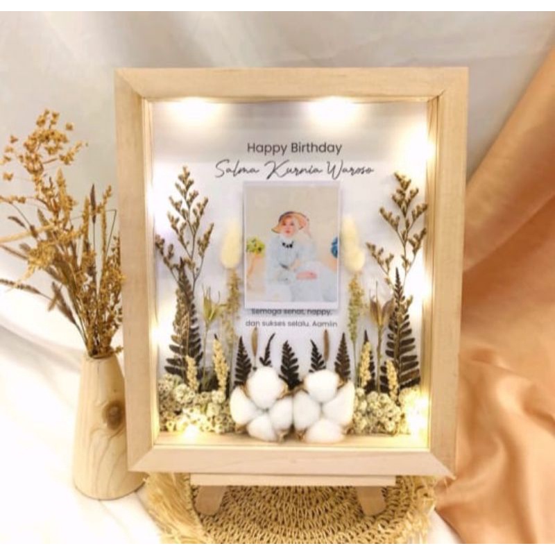 Jual KADO BUNGA KERING PREMIUM PIGURA 3D 25X20 UNTUK PERNIKAHAN/ULTAH ...