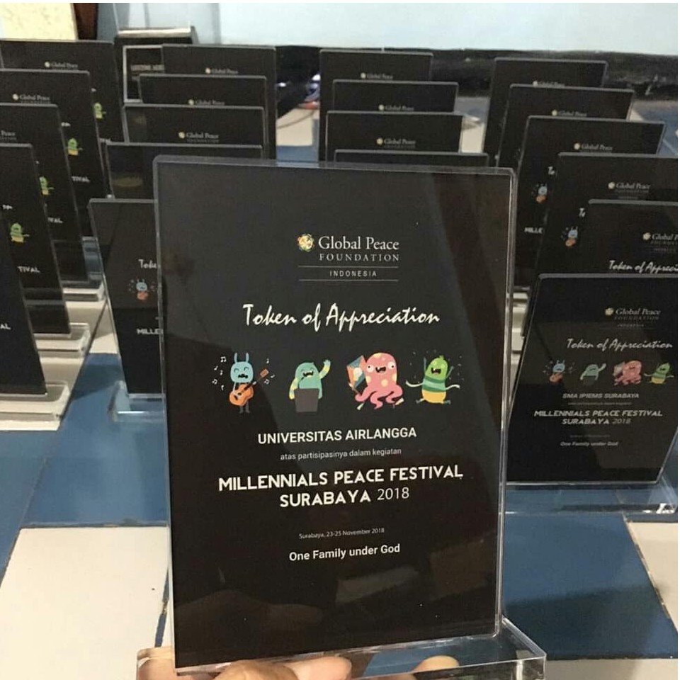 Jual VANDEL ACARA / PENGHARGAAN / PLAKAT PENGHARGAAN | Shopee Indonesia