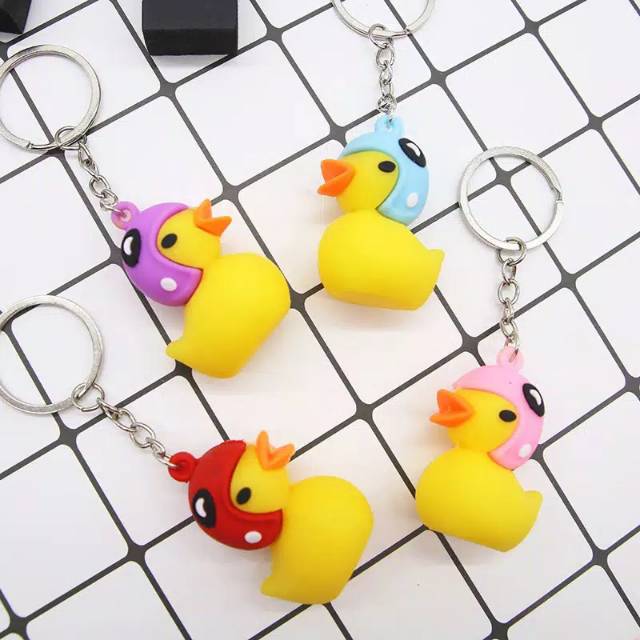 Jual Gantungan Kunci Bebek Helm | Shopee Indonesia