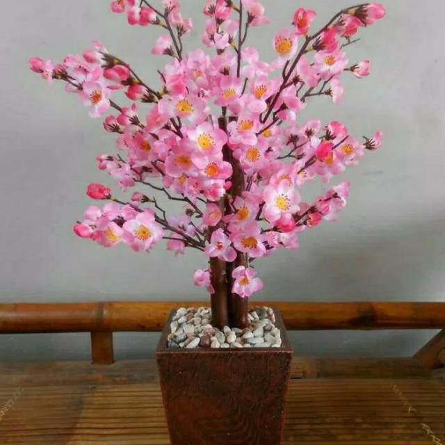 Jual Bunga pohon sakura plastik artificial dangan pot | Shopee Indonesia