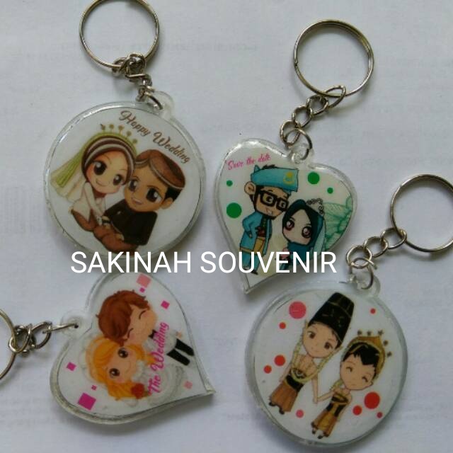 Jual Souvenir pernikahan gantungan kunci pengantin bening | Shopee Indonesia