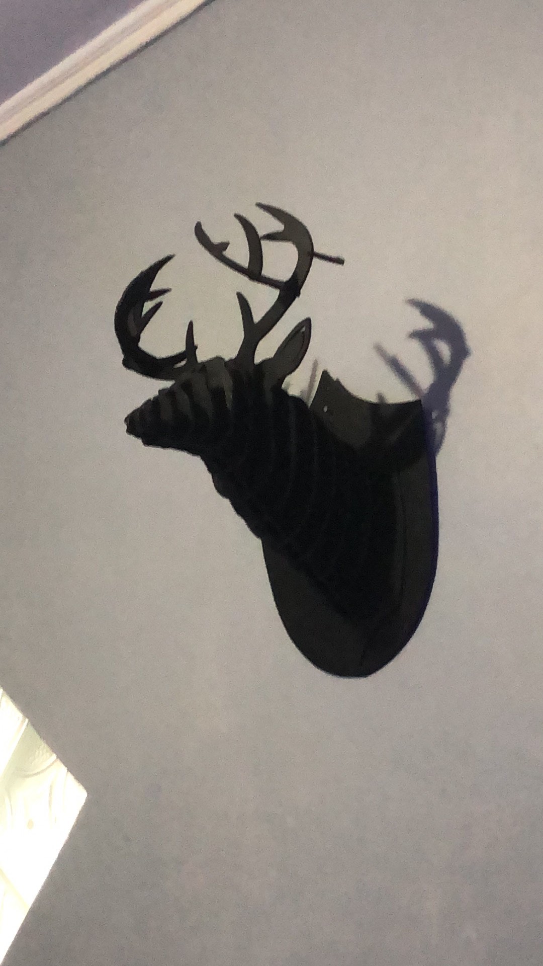 Kepala rusa hiasan dinding warna hitam | Shopee Indonesia