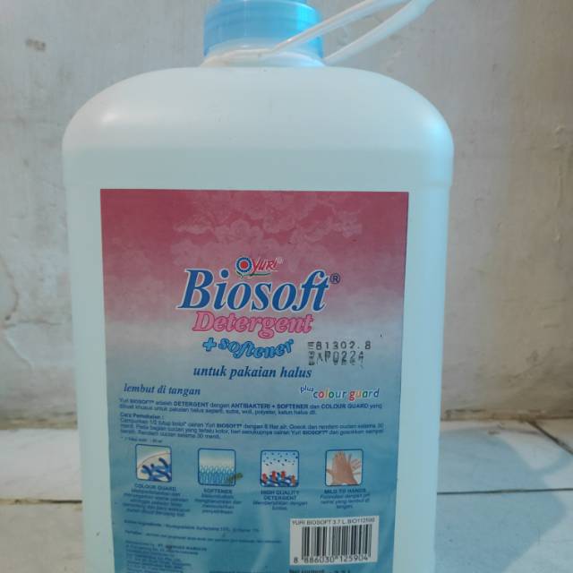 Jual YURI BIOSOFT DETERGENT PLUS SOFTENER 3,7 L Indonesia|Shopee Indonesia