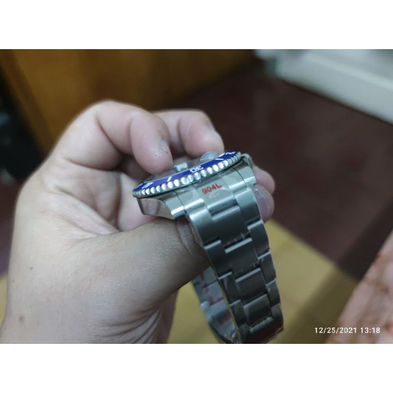 Jual jam homage model submariner batman mesin seiko nh35 | Shopee Indonesia