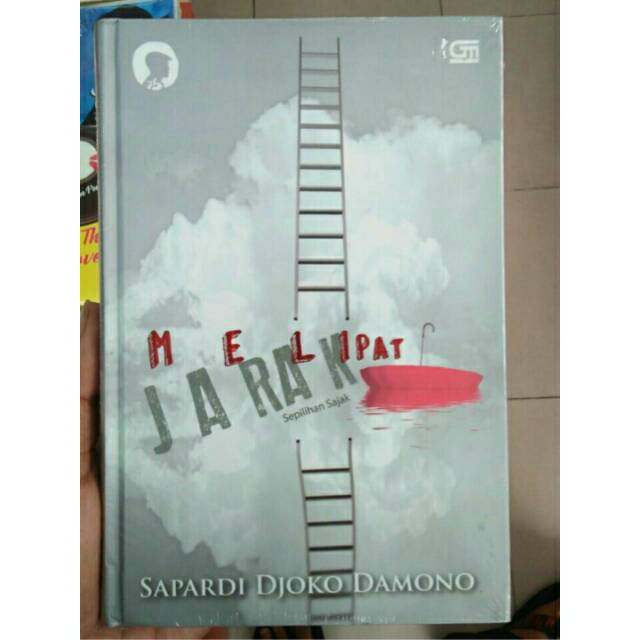 Jual Buku Melipat Jarak - Puisi Sapardi Djoko Damono | Shopee Indonesia