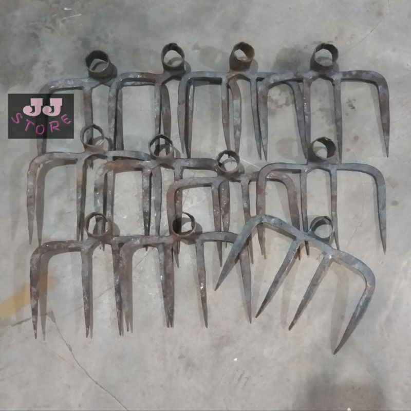 Jual GARUKAN CAKAR BESI SENYAWA TEMPAHAN 4 MATA | GARPU GARUK SAMPAH ...