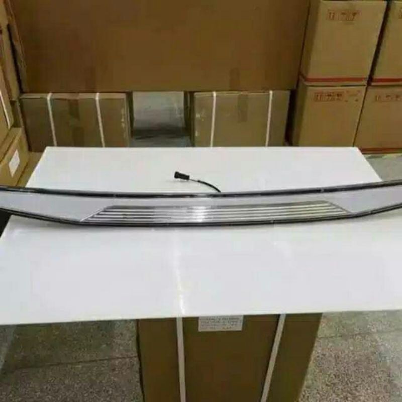 Jual lampu center jetbus LED kumis jb3 lampu senja jetbus LED batuk ...