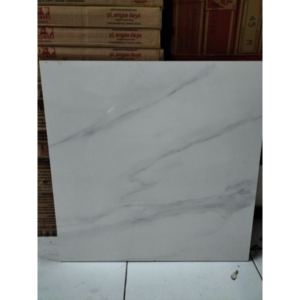 Jual KERAMIK 60X60 SEMI GRANIT KERAMIK LANTAI KERAMIK BERKUALITAS | Shopee Indonesia