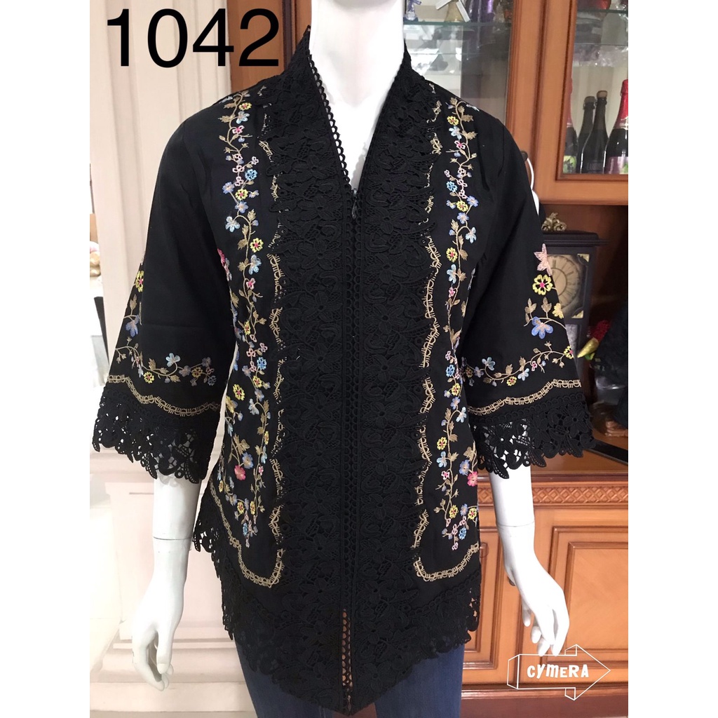 Jual TA - Kebaya alexuez bordir timbul hitam 1042 /kebaya encim premium ...