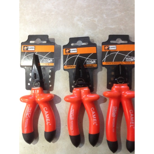 Jual Tang Listrik Kombinasi / Potong / Lancip | Shopee Indonesia