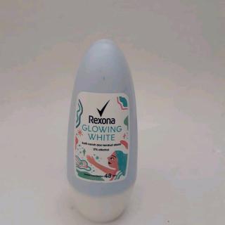 Jual Rexona Glowing White Deodorant Roll On 40ml | Shopee Indonesia