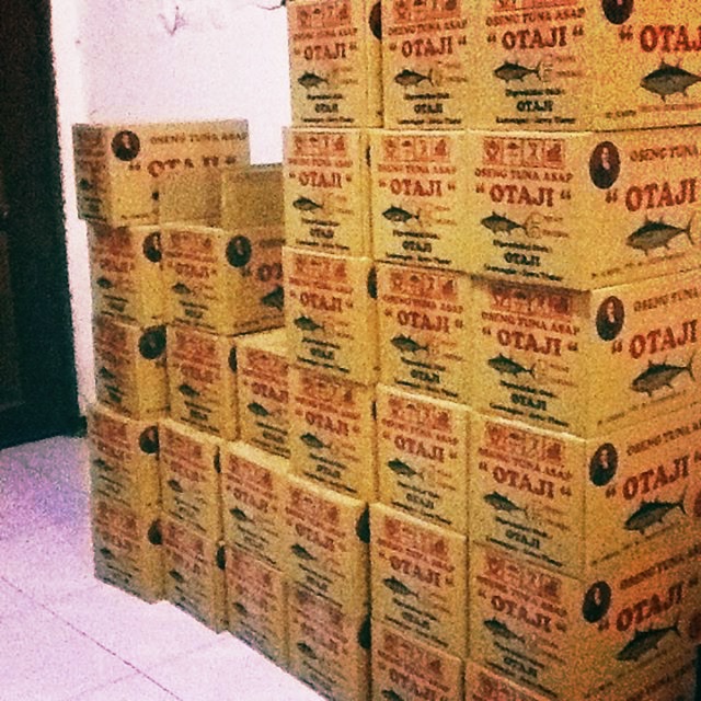 OTAJI ( Oseng Tuna Asap Jeng Intan ) | Shopee Indonesia