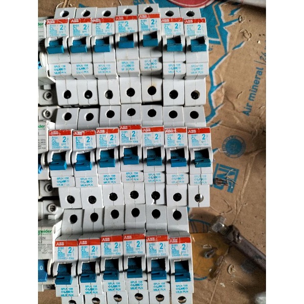 Jual mcb ABB 191 PLN 2A,4A,6A,10A,16A,20A,25A bekas tapi masih bagus | Shopee Indonesia