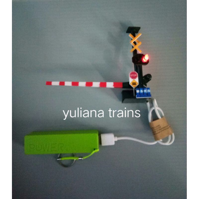 Jual miniatur palang pintu kereta api + powerbank Indonesia|Shopee ...