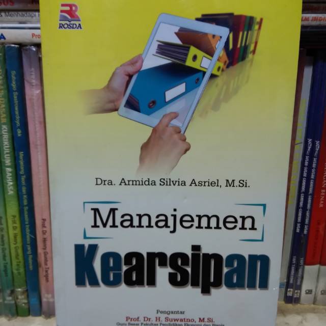 Jual BUKU MANAJEMEN KEARSIPAN | Shopee Indonesia