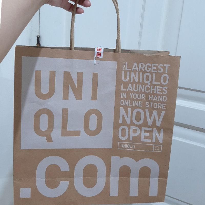 Jual PAPERBAG UNIQLO ORI (ORI-S) Indonesia|Shopee Indonesia