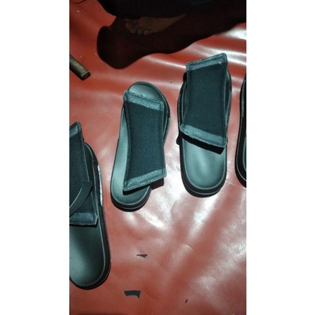 Jual UPPER SANDAL SLIDE HITAM POLOS OUTSOLE BEKASI/HJP Indonesia|Shopee ...