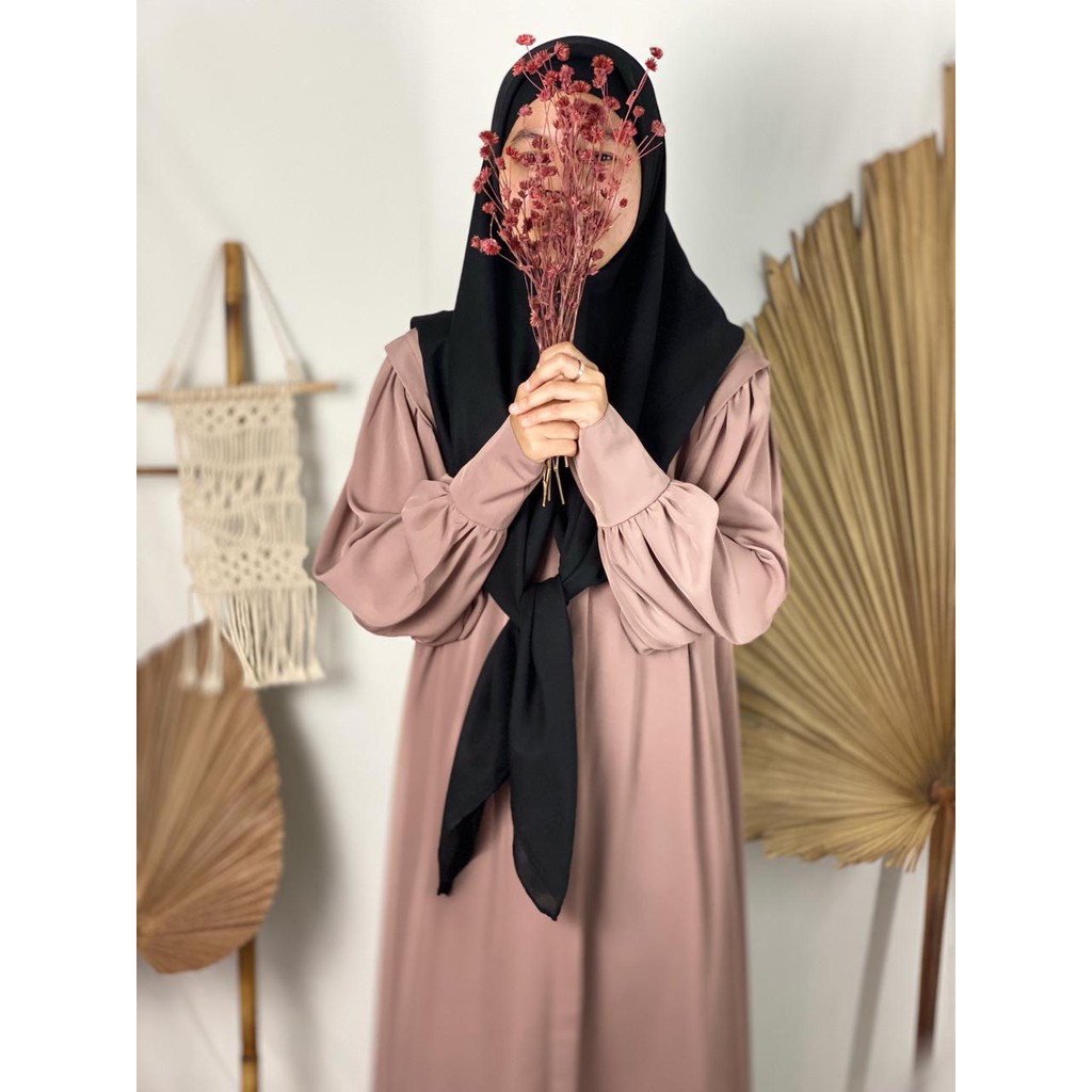 Jual KALULA ABAYA / Abaya Fursan SIlk / Dress Abaya / Gamis kain arab ...
