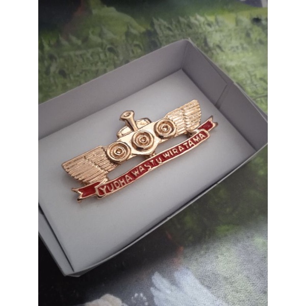 Jual brevet wing pin lencana tank kavaleri | Shopee Indonesia