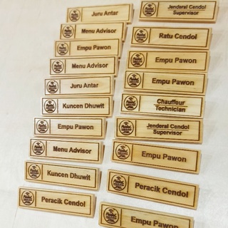 Jual Name tag Kayu. tanda pengenal kayu - id card kayu | Shopee Indonesia